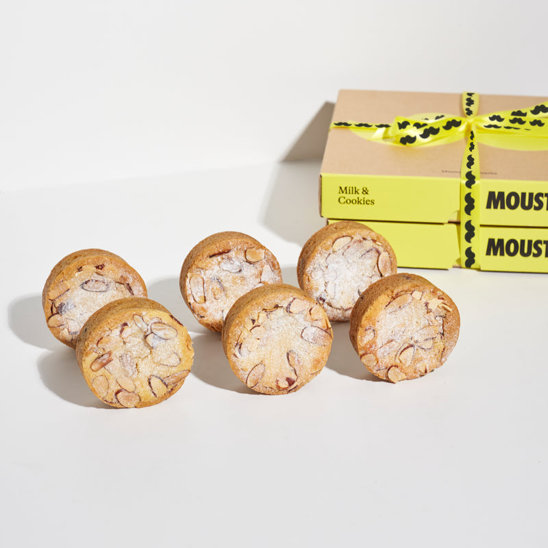 Moustache Milk & Cookie Bar