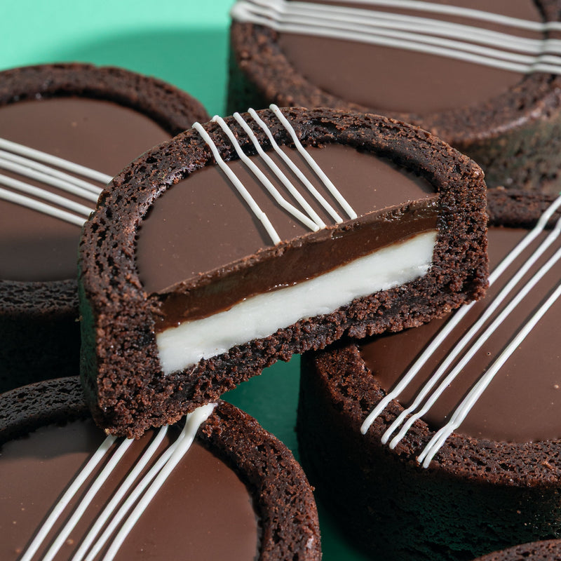 Moustache Milk & Cookie Bar